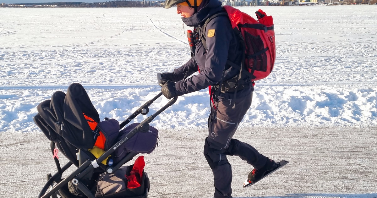 Stockholm: Family Friendly Private Ice Skating Tour & Lunch | GetYourGuide