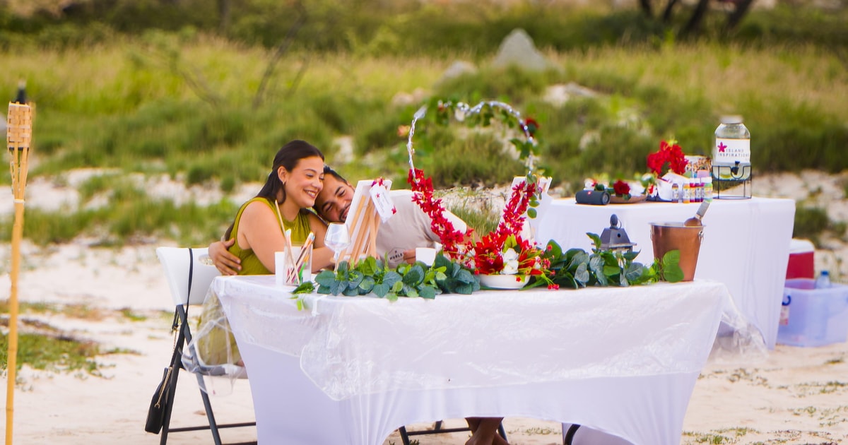 Cea mai bună experiență Sip and Paint din Aruba - Inspirație Insulară ...