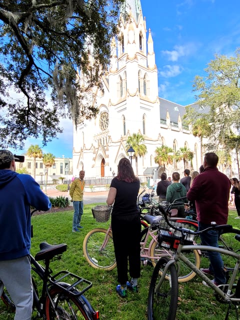 Savannah: Historical Bike Tour with Tour Guide | GetYourGuide