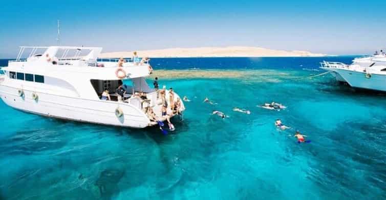 Hurghada: snorkeldagtour door de Rode Zee met lunch en jacht | GetYourGuide