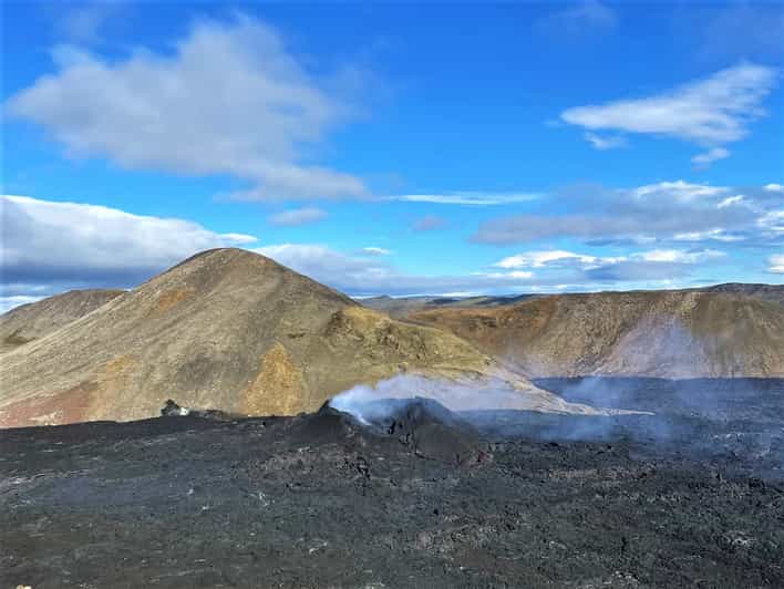 Reykjavík: Guided Afternoon Hiking Tour to Meradalir Volcano | GetYourGuide