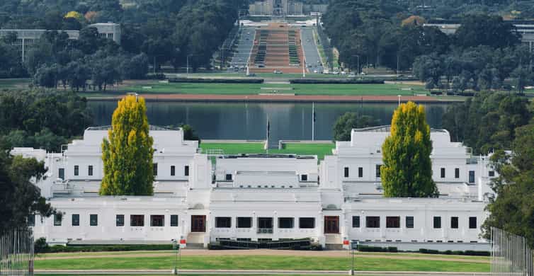 Canberra: City Highlights Day Tour with Entrance Fees | GetYourGuide