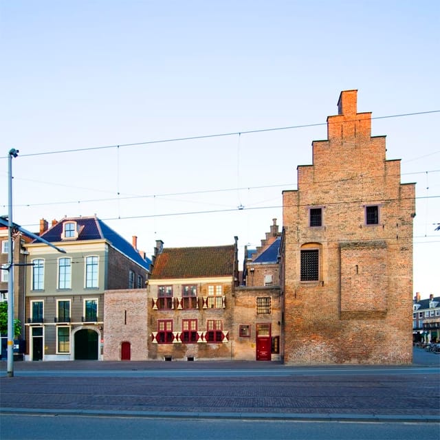 The Hague: Prison Gate Museum | GetYourGuide