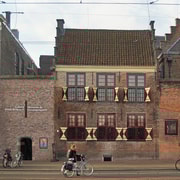 The Hague: Prison Gate Museum | GetYourGuide