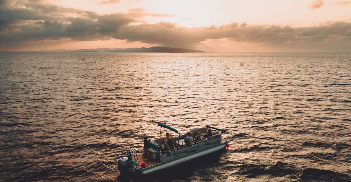 Night Cruising under the starry sky and full moon | GetYourGuide