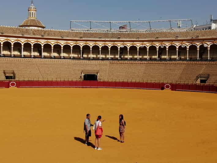 Sevilla: voorrangsticket arena en rondleiding van 1 uur | GetYourGuide