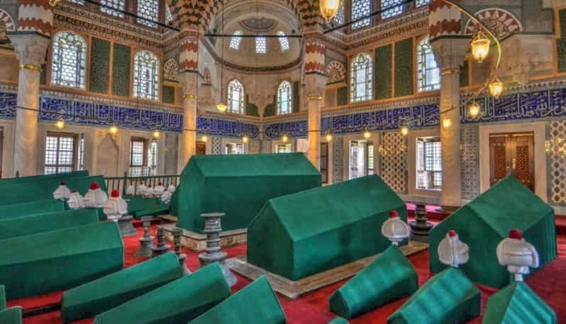 Hagia Sophia, Blue Mosque, and Grand Bazaar Optional Pick up | GetYourGuide