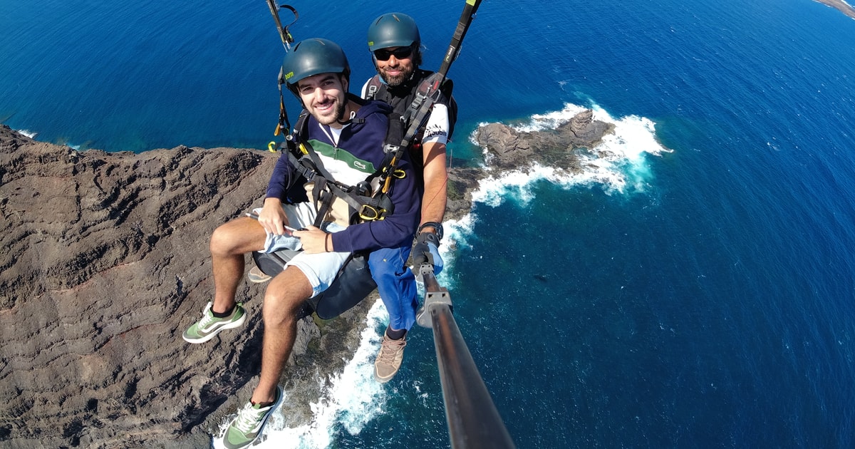 Lanzarote: Tandem Paragliding Flight Over Lanzarote | GetYourGuide