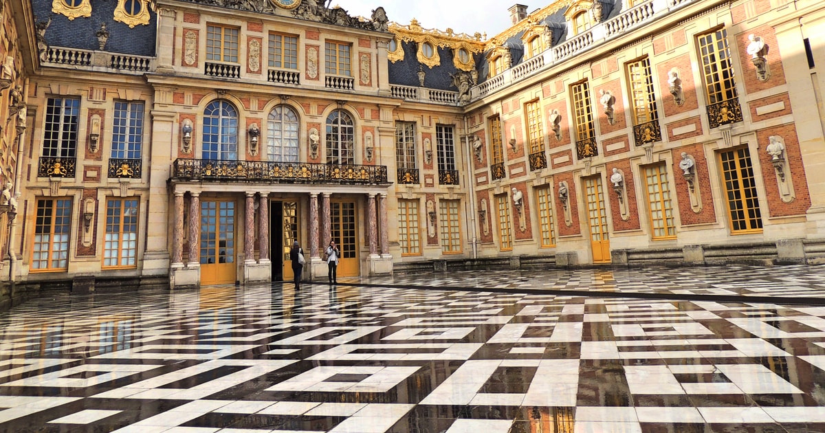 Versailles: Hoppa över kön guidad tur i slottet och full tillgång ...