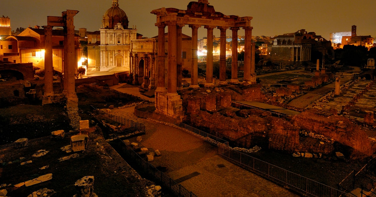 Rome: Romantic Private Evening Tour | GetYourGuide