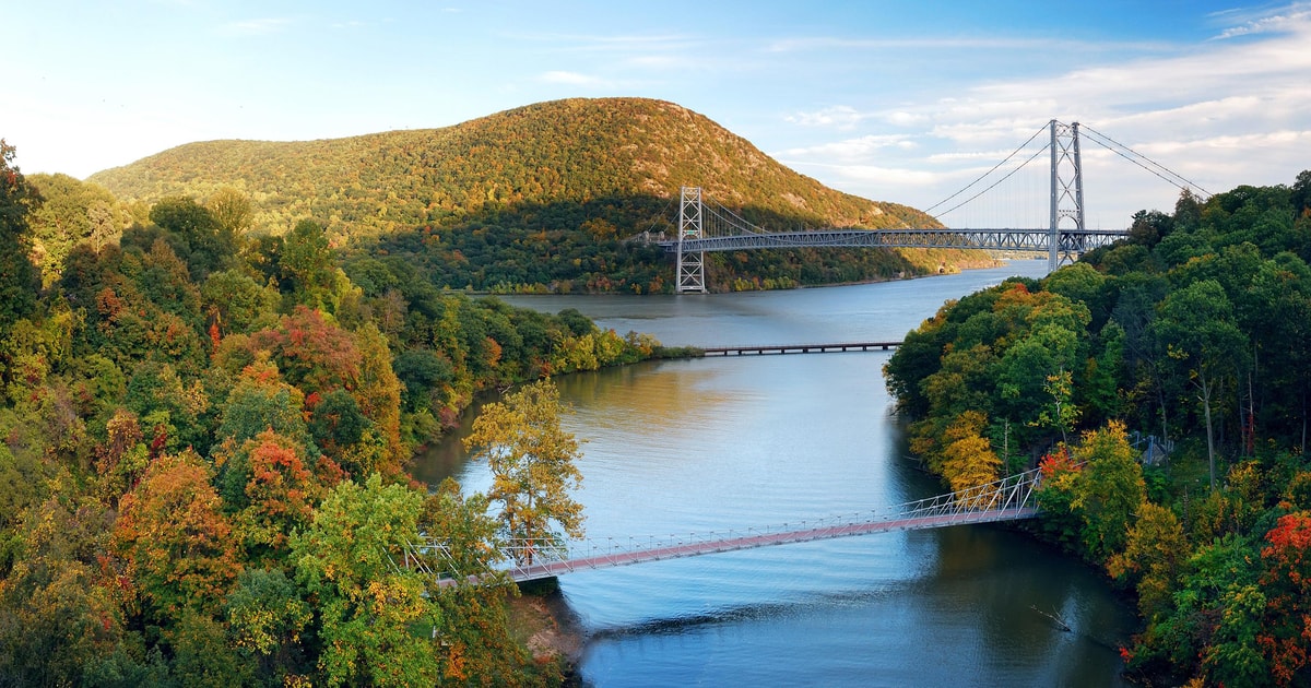 NYC: Fall Foliage Tour na prywatnym jachcie do Palisades Cliffs ...