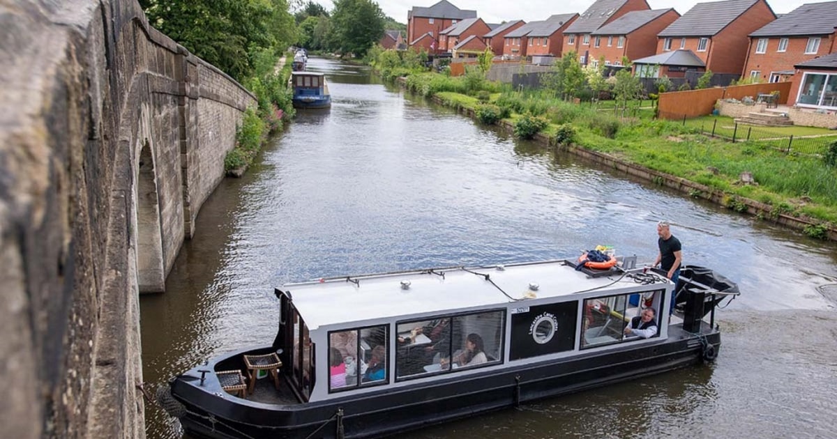 Ormskirk : Sightseeing Narrowboat Cruise with Afternoon Tea | GetYourGuide