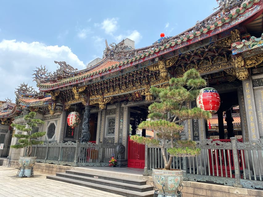 Taipei: Classic Landmarks Day Tour | GetYourGuide