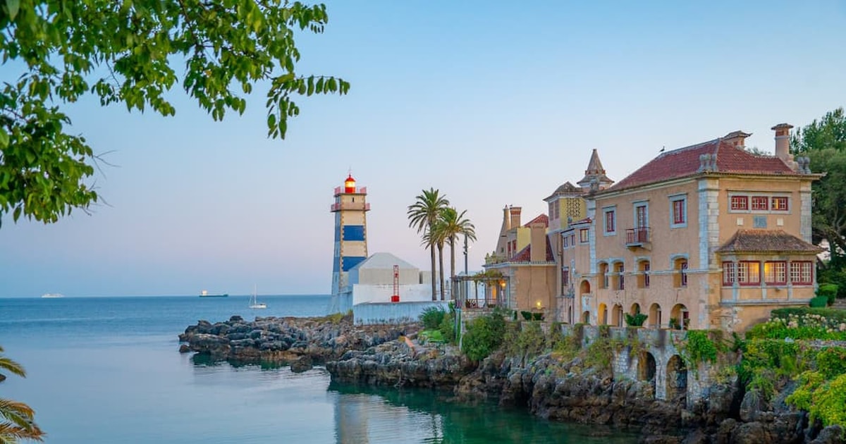 Cascais: Tour della città, Cabo da Roca e Sintra Tuk-Tuk | GetYourGuide
