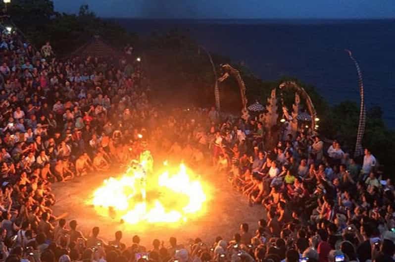 Bali: Uluwatu Kecak and Fire Dance Show Entry Ticket | GetYourGuide