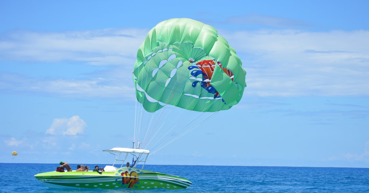 Oahu: Parasail on Maunalua Bay with Diamond Head Views | GetYourGuide