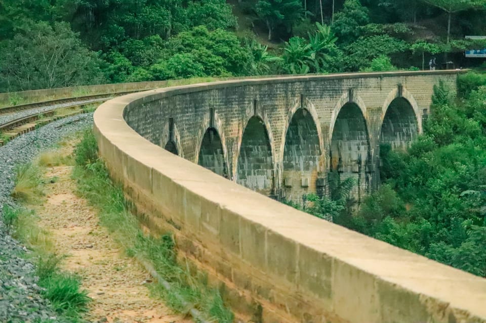 Visit nine arch bridge,ravana & diyaluma falls,safari | GetYourGuide