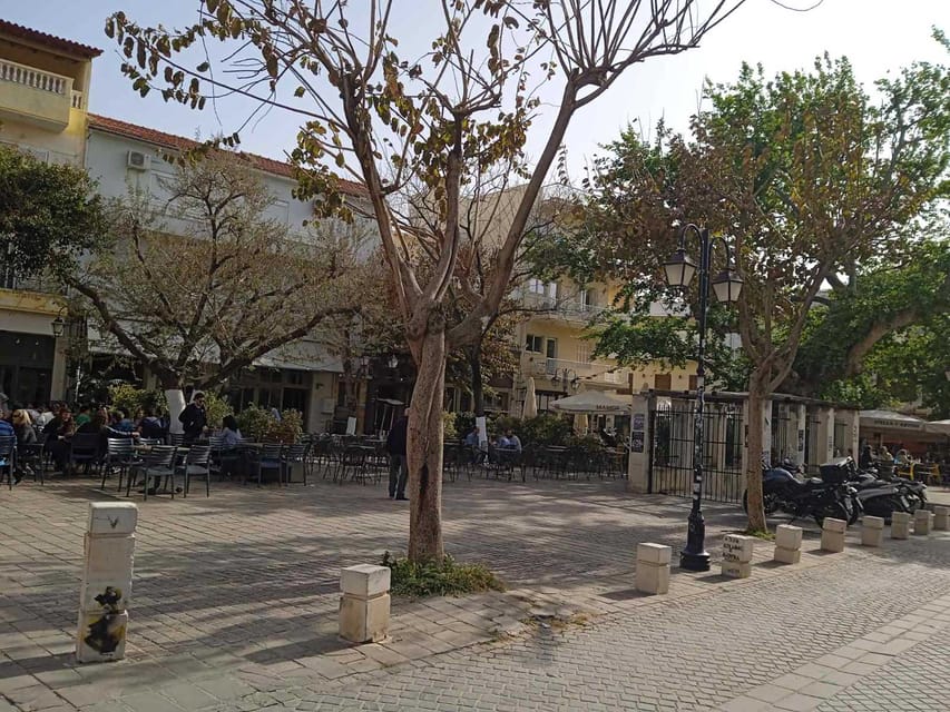 La turbulenta historia de Chania: Un audioguía autoguiado | GetYourGuide