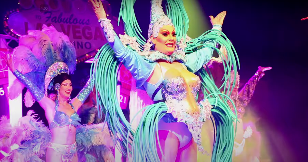 Berlin: Travestie Deluxe - The Epic German Drag Show Ticket | GetYourGuide