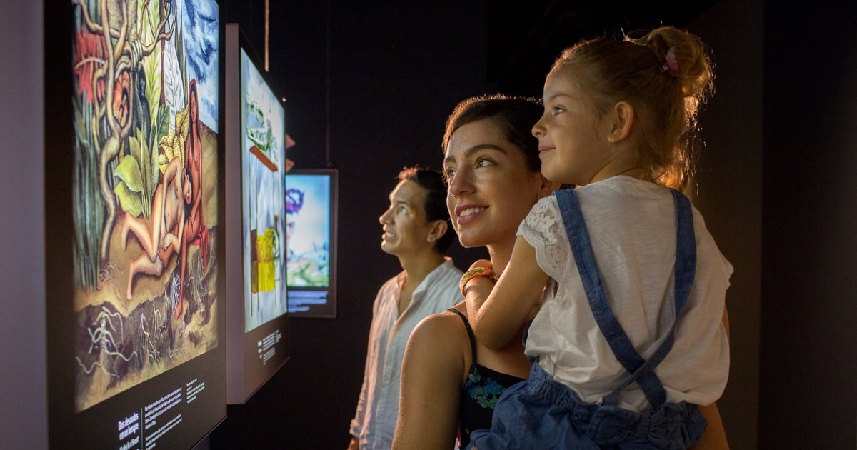 リビエラ マヤ：フリーダ カーロ博物館ガイド付きツアー 2024 | GetYourGuide