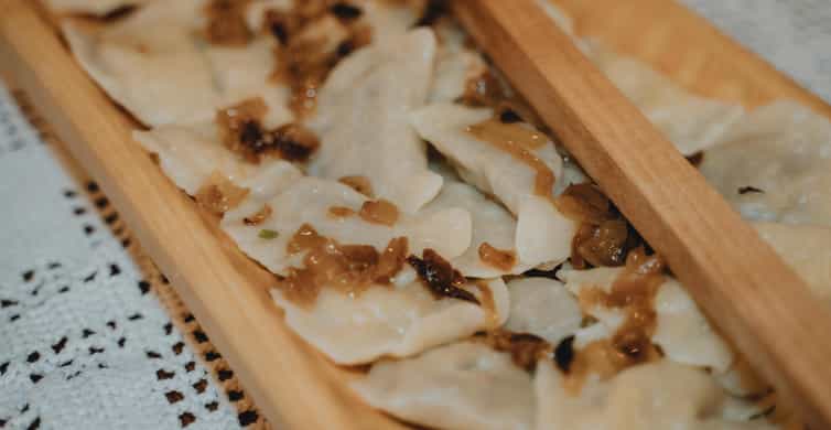 Krakau: Traditioneel Pools eten en drinken proeverij tour | GetYourGuide