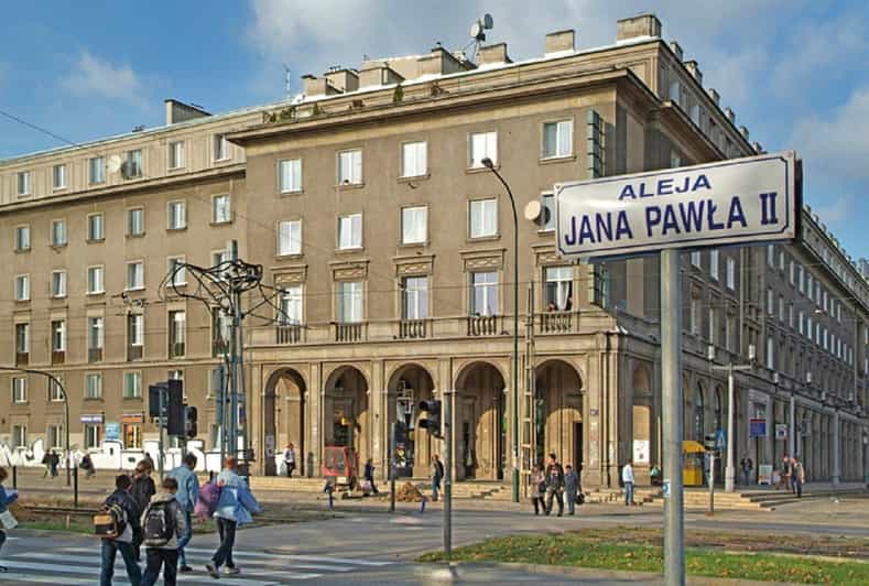 Kraków: Nowa Huta Vintage Car Ride with Guide | GetYourGuide