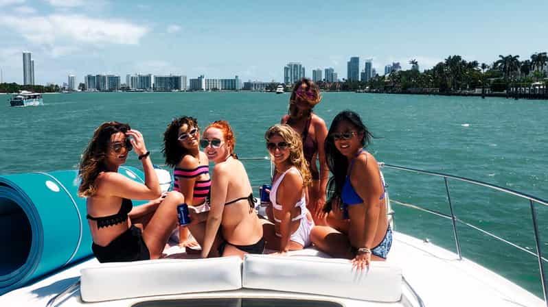Miami: Private Yacht Tour with Champagne & Amenities | GetYourGuide