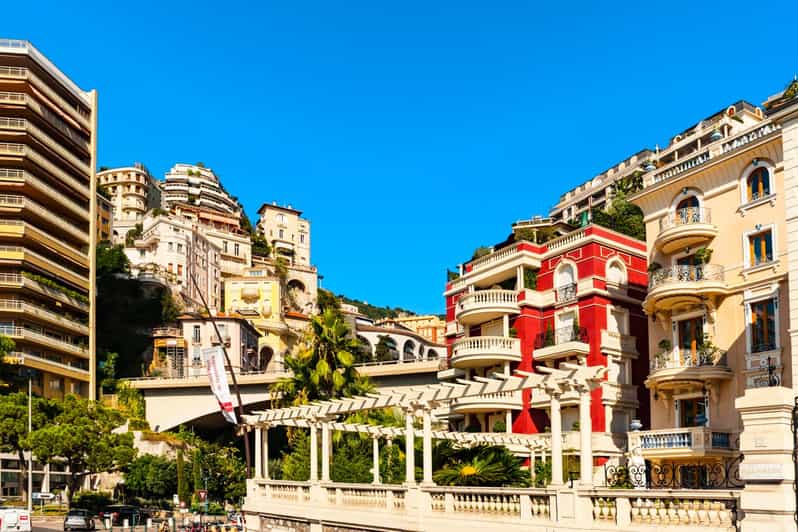 La Condamine: piesza wycieczka po mieście | GetYourGuide