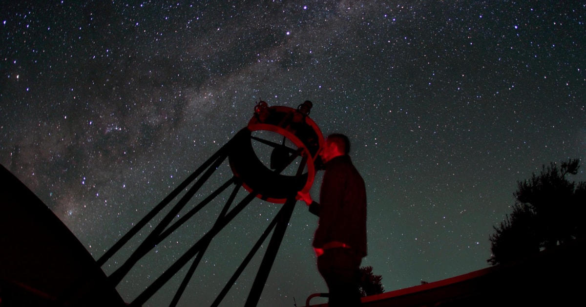 Perth: Gravity Discovery Centre Nighttime Experience Ticket | GetYourGuide