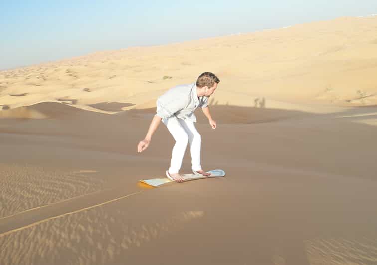 Doha: Tocht door de woestijn, kamelen, surfen op het zand & Falcon ...