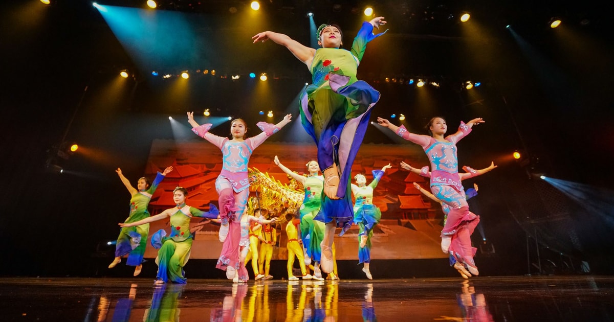 Branson: Grand Shanghai Circus- Amazing Acrobats of China | GetYourGuide