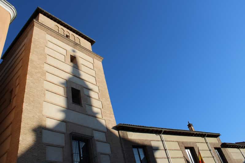 Madrid: de oude wijk van Oostenrijk en de hoogtepunten van de stad ... Madrid: de oude wijk van Oostenrijk en de hoogtepunten van de stad ...