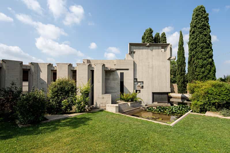 San Vito: Brion Tomb Guided Tour ITA | GetYourGuide