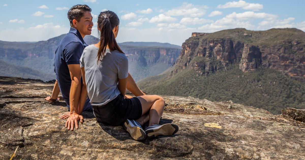 Sydney: Blue Mountain Sunset, Bushwalk & Wilderness Tour | GetYourGuide