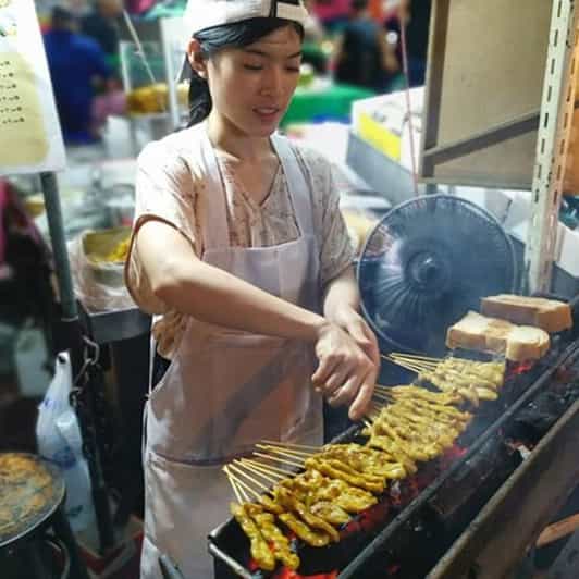 Bangkok: Street Food Tasting Tour at Night | GetYourGuide