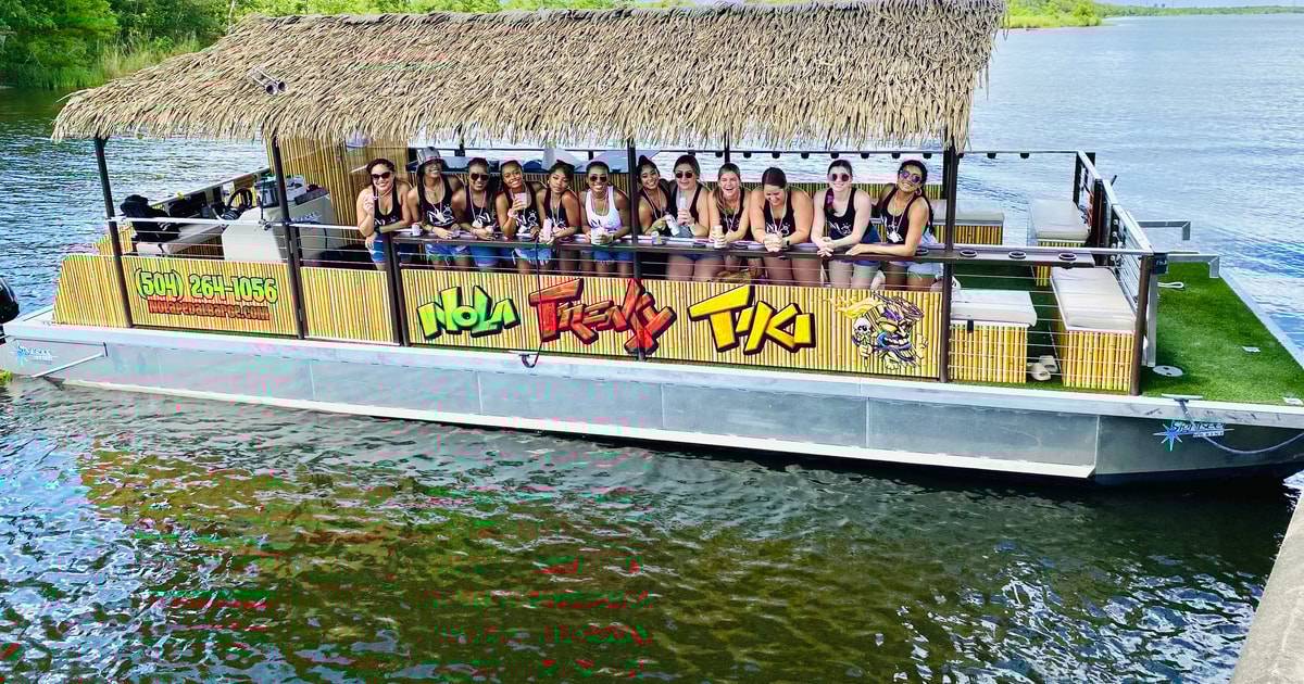 New Orleans: BYOB Tiki Boat Bayou Party und Wildlife Tour | GetYourGuide