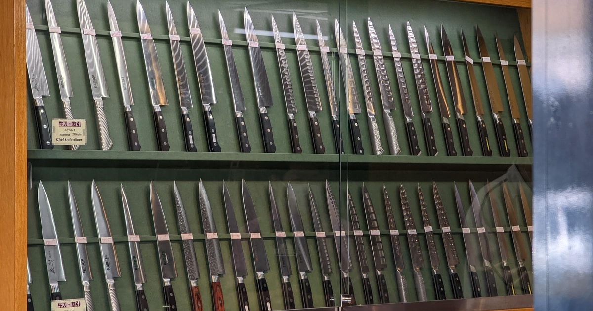 Asakusa: Kitchen knife store visits after history tour | GetYourGuide