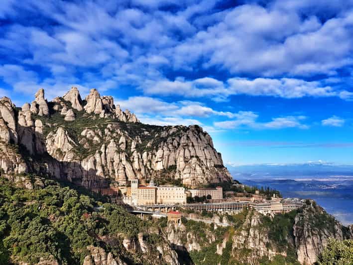 Barcelona: Montserrat Wandererlebnis und Klosterbesuch | GetYourGuide