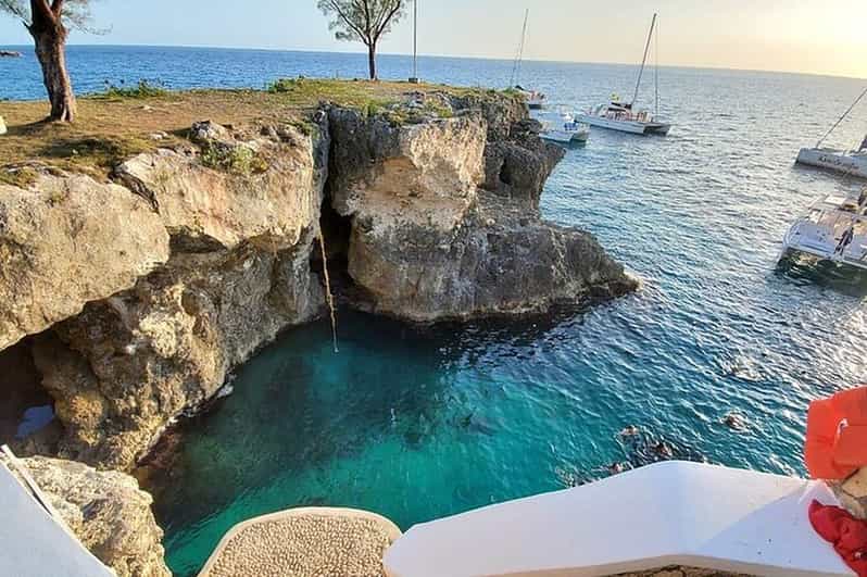 Montego Bay: Negril Seven Miles Beach & Booby Cay Boat Tour | GetYourGuide