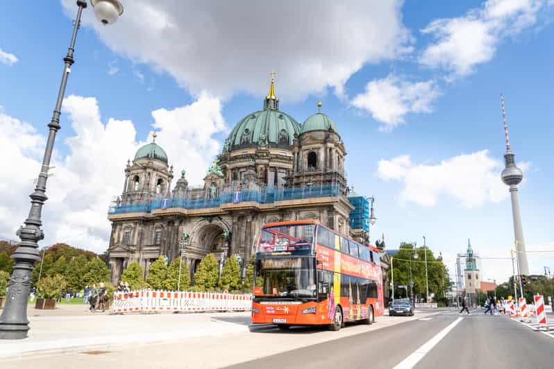 Berlin: Hop-On-Hop-Off Bus | GetYourGuide