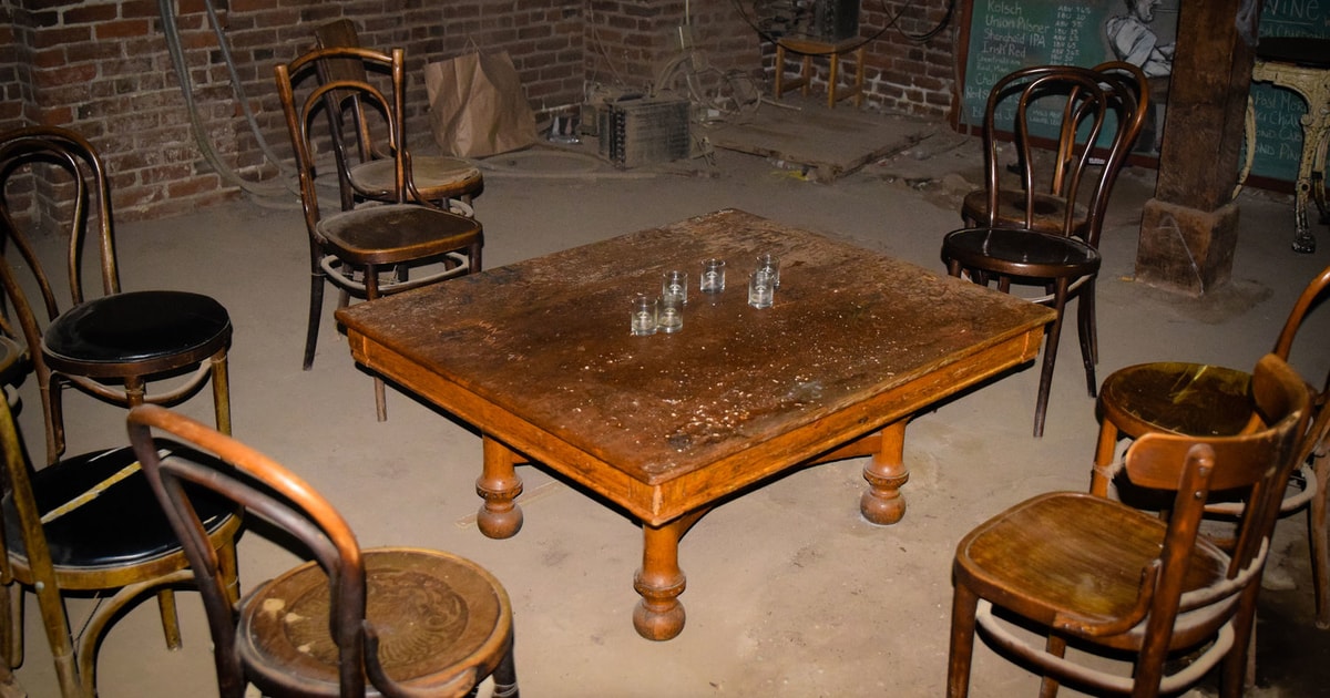 Portland: Underground Shanghai Tunnel Tour with Beer Tasting | GetYourGuide