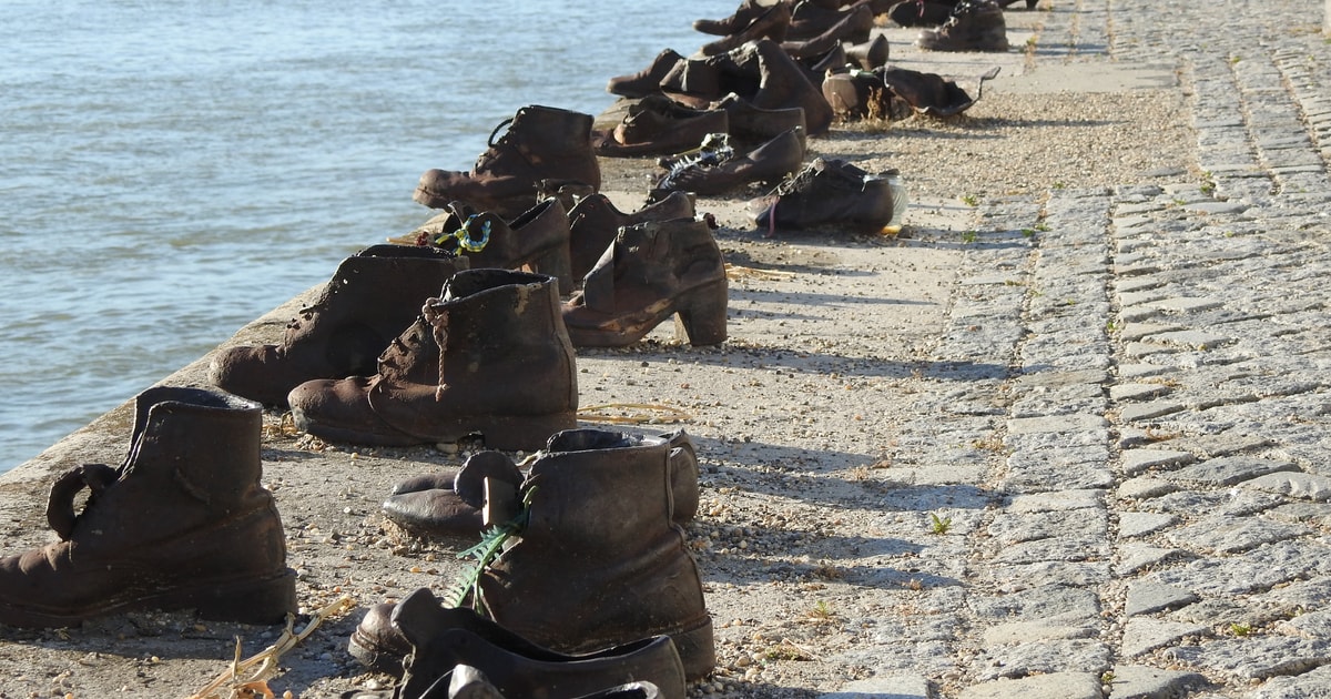 Budapest: Jewish Memorial e-Scooter Tour | GetYourGuide