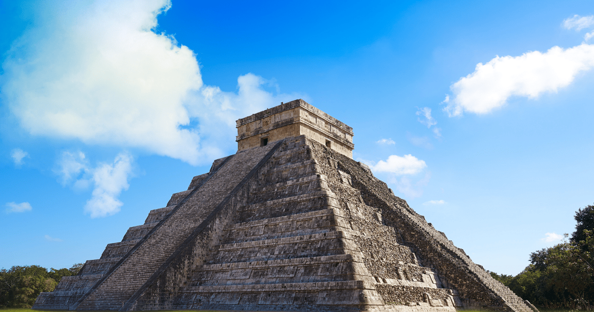 Z Méridy: Mérida: Chichén Itzá, Izamal, Valladolid a výlet do Cenote ...