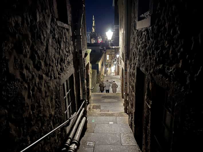 Edinburgh: Ghost and Dark Side of the City Walking Tour | GetYourGuide