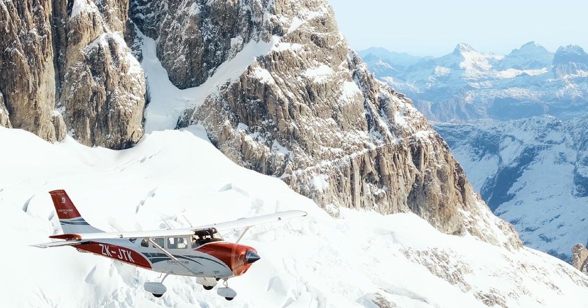 Desde Queenstown: Excursión de un día al Monte Cook en vuelo panorámico ...
