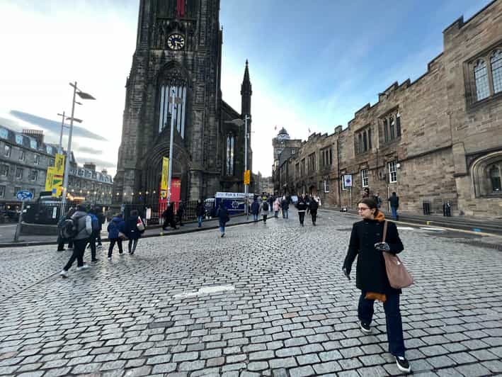 Edinburgh : The Royal Mile Old Town Guided Walking Tour | GetYourGuide