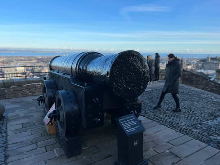 Edinburgh: Privat guidet rundvisning på Edinburgh Castle | GetYourGuide