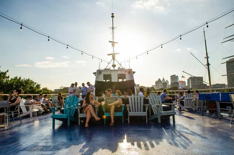 Philadelphia: Buffet Brunch, Lunch, or Dinner Cruise | GetYourGuide