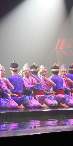 Bali Nusa Dua Theatre: Devdan Show Tickets | GetYourGuide