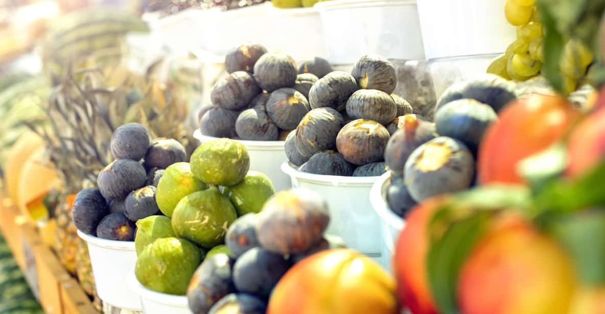 Durres: traditionell albansk matresa | GetYourGuide